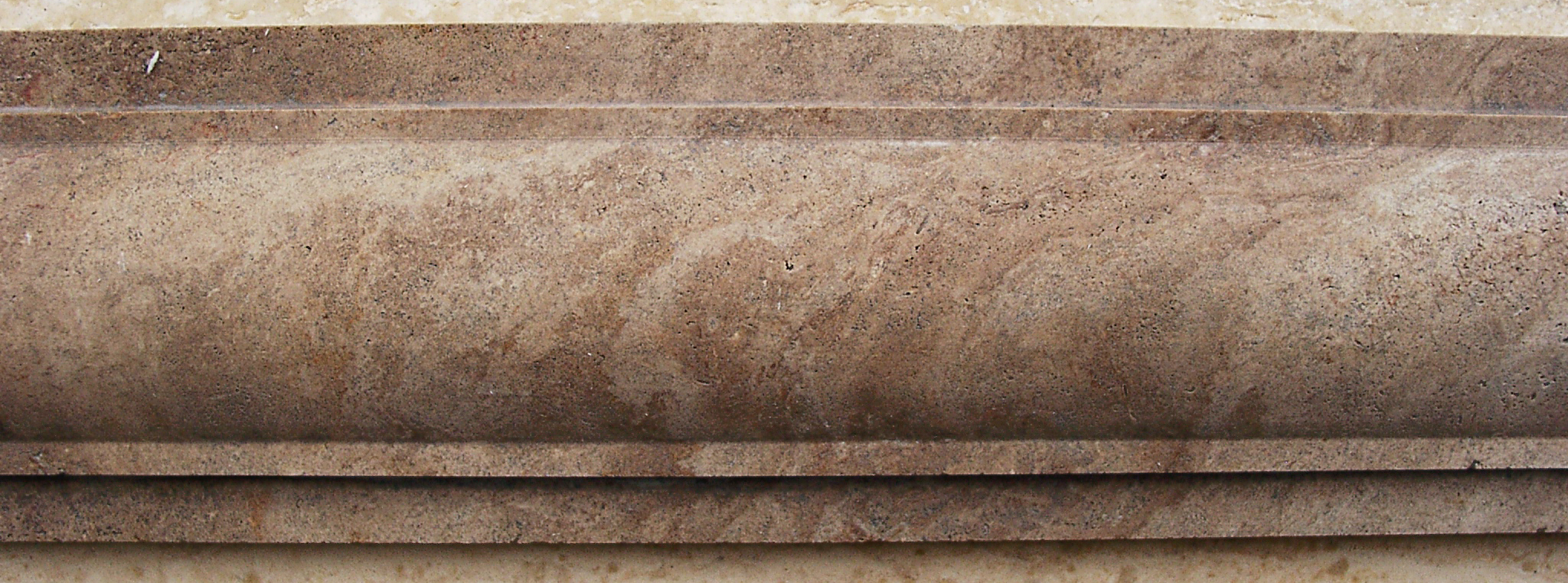 MOLDINGS / LISTELLOS